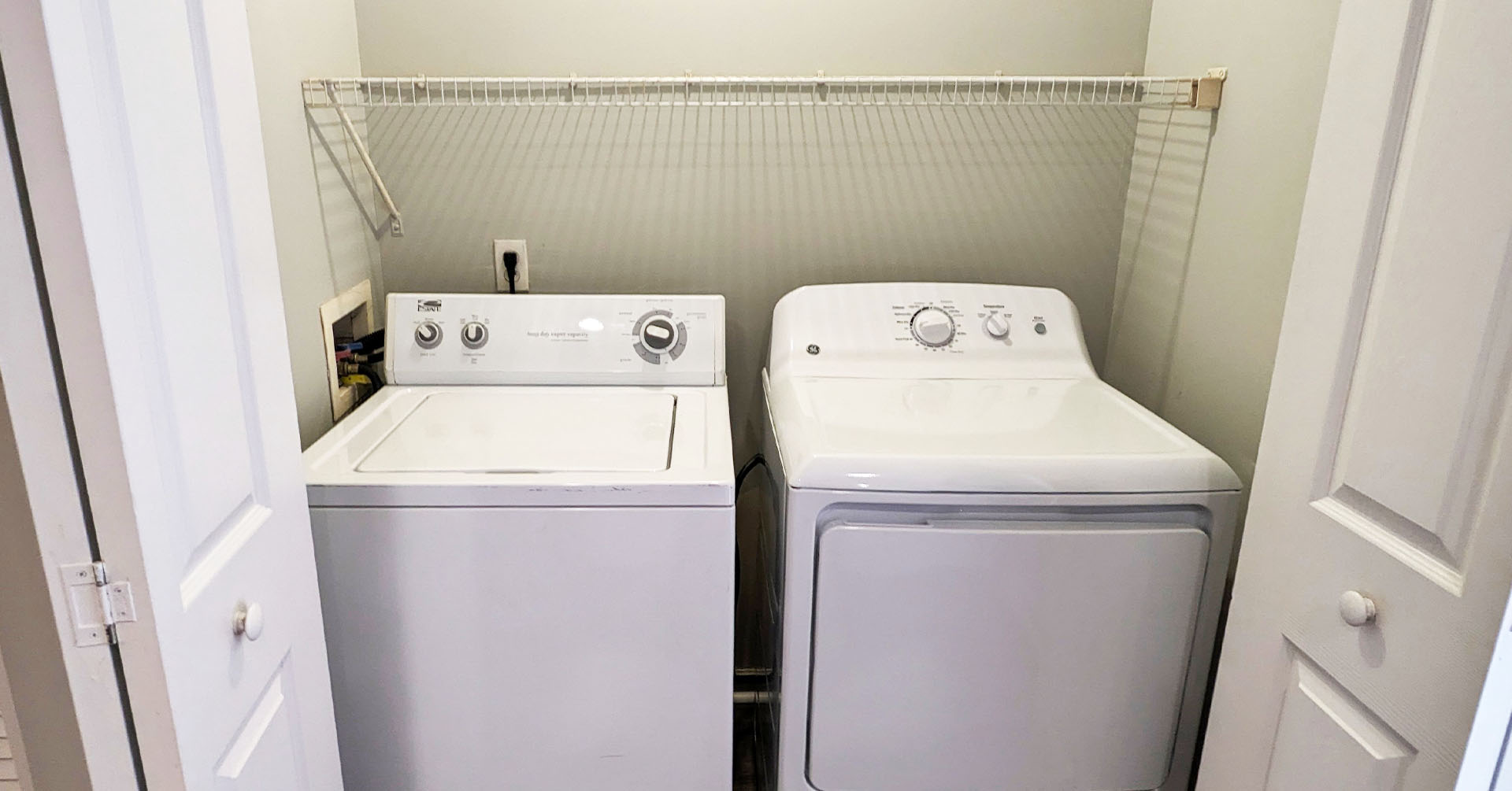 Bloomington, IN Apartments Photo Gallery | City Flats on Tenth